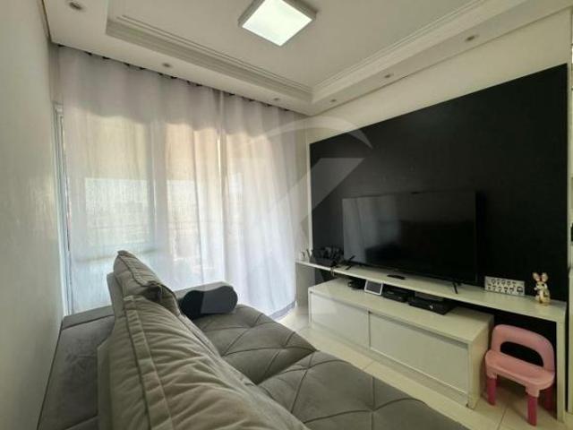 Vendo apto. com 2 quartos, suíte, varanda e 2 vagas de garagem no Tucuruvi