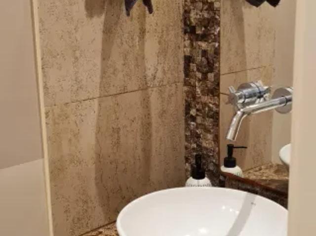 VENDO apto com 3 dorm, transformado em 2, com garagem, em Santa Cecília, RS. O Alegre RS