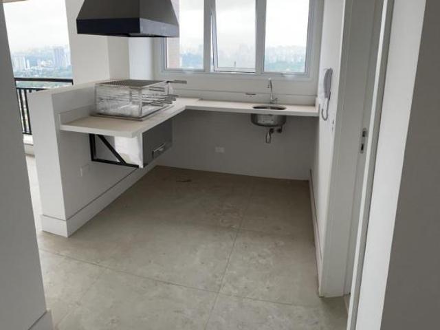 Vendo apto de 100m² c/ 3 dom. 600m da estação do metrô São Paulo Morumbi