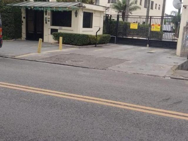 Vendo apto de 58 m 2 2 dormitórios 2 banheiros Vila Menk Osasco