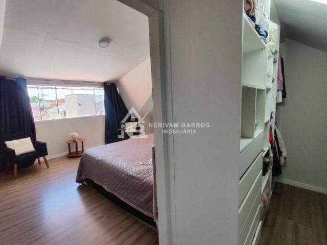 Vendo Ático com 3 Quartos Semi Mobiliado
