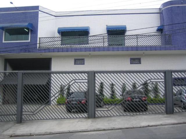 Vendo belo galpão no Bairro da Penha