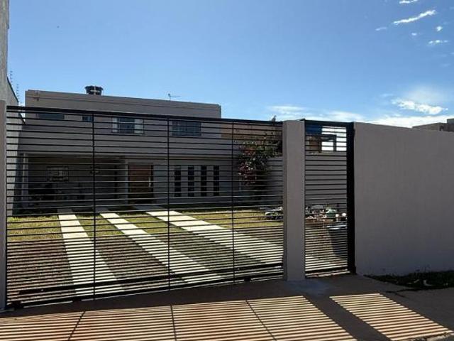 Vendo casa moderna no Cooperville !