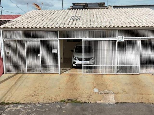 Vendo casa na M Norte QD 38
