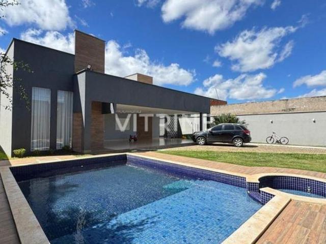 Vendo Casa na Ponte Alta norte Lote 1000m Cond. Santa Cecília Alto padrão