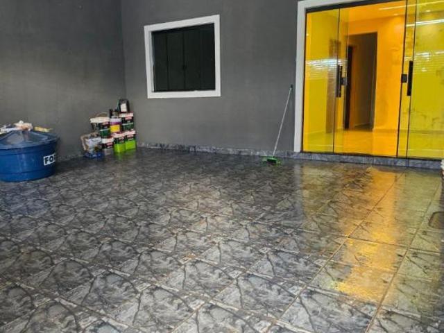 VENDO CASA NA QR 423 DE SAMAMBAIA NORTE