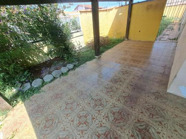 Vendo casa no bairro Indaiá em Caraguatatuba