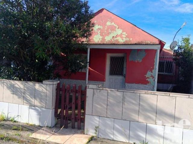 vendo casa no bairro Parque