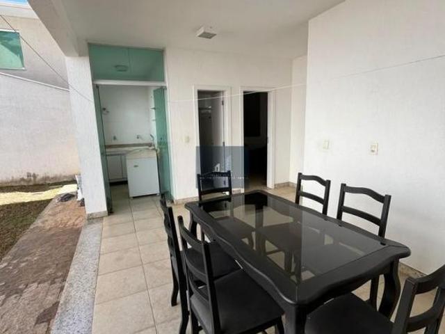 VENDO CASA NO FAZENDA DA SERRA 4 SUÍTES CONDOMÍNIO FECHADO!