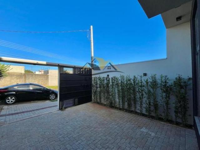 VENDO Casa Nova com Suíte Próximo a Av. Robert Koch