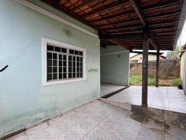 VENDO CASA COLONIAL COM LOTE 390M² NO BAIRRO DO CARMO EM SL MG