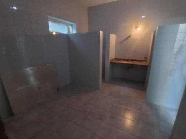 Vendo casa com 800 m2 de terreno Vila São Francisco