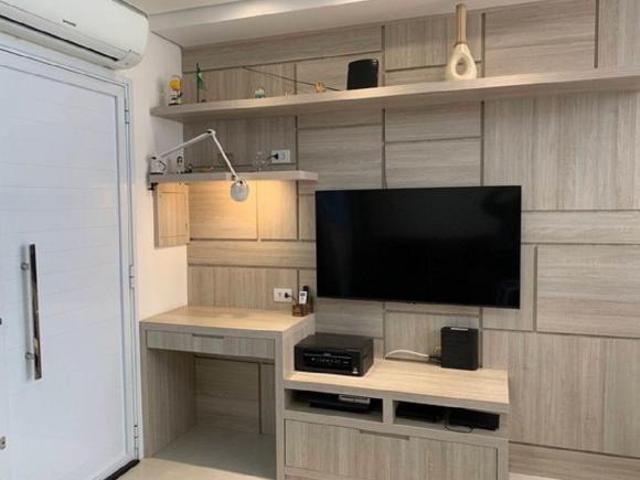 Vendo Casa com 1 Quarto, 1 Vaga de Garagem e Churrasqueira em Pitangueiras Guarujá