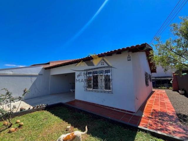 VENDO Casa com 300m2 de Terreno na Região Leste