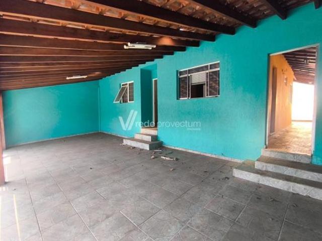 Vendo casa com 3 quartos, sendo 1 suíte, na Vila Padre Anchieta, em Campinas – S