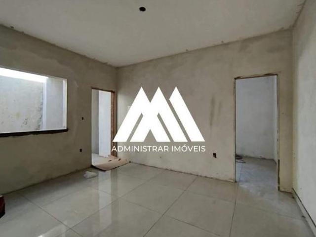 Vendo casa com excelente localização em Itaúna/MG!