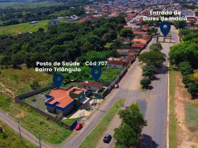 VENDO CASA COM MEGA QUINTAL NA ENTRADA DA CIDADE!