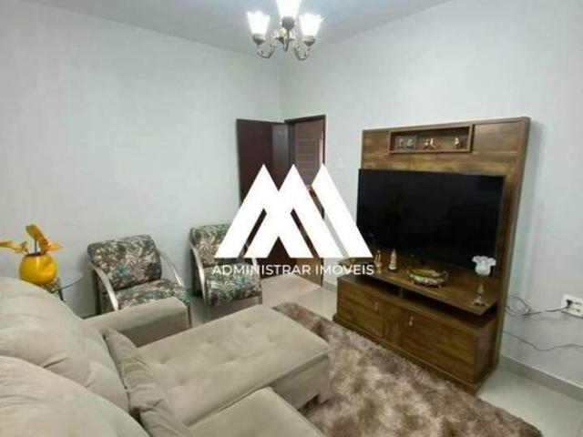 Vendo casa comercial em Itaúna em excelente localização!