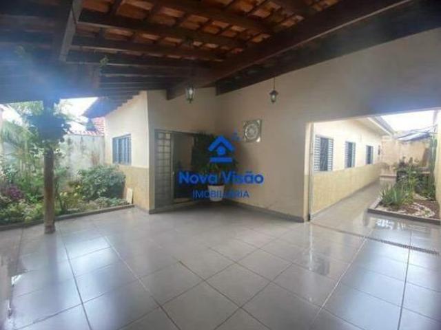 Vendo casa Conjunto Manoel Mendes com 03 quartos, sendo 01 suíte