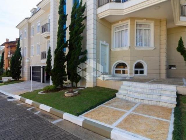 Vendo Casa de Alto Padrão em condomínio fechado com 4 suítes à venda, 800 metros e 12 vagas Jardi