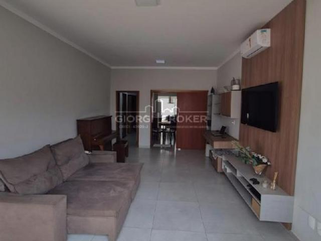 Vendo Casa de 2 Quartos no Parque das Amoras São José do Rio Preto SP 1 Suite, 1 Sala, 2 Banheiro