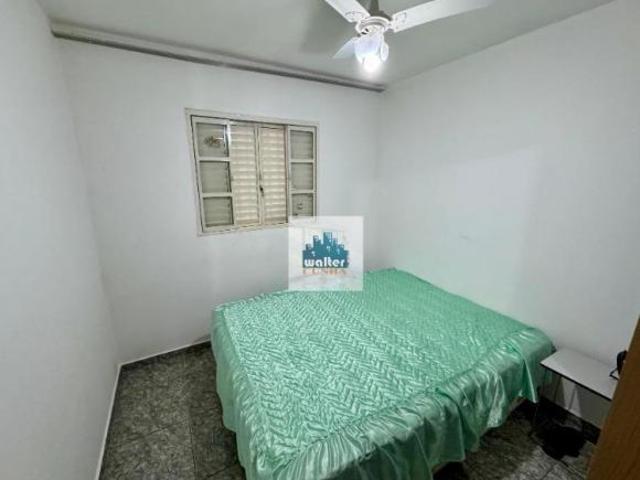 Vendo Casa Dic V região do Ouro Verde 2 dormitórios 285 mil Aceita Financiamento e FGTS