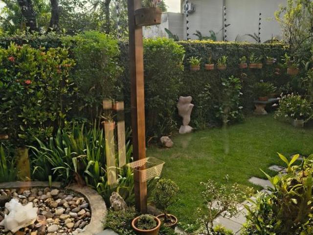 VENDO CASA EXCLUSIVA ARQUITETURA ASSINADA – PRAÇA SEVERO GOMES