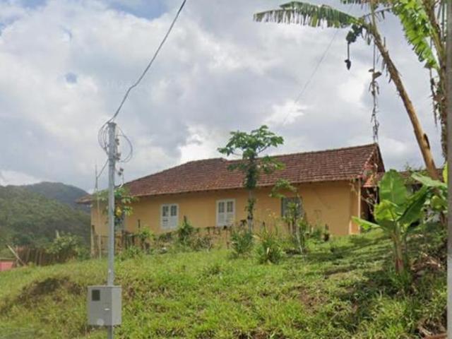 Vendo casa e lotes em Wenceslau Braz