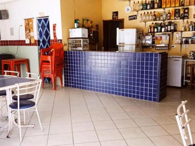 Vendo casa e ponto comercial em Guaratuba litoral do Paraná