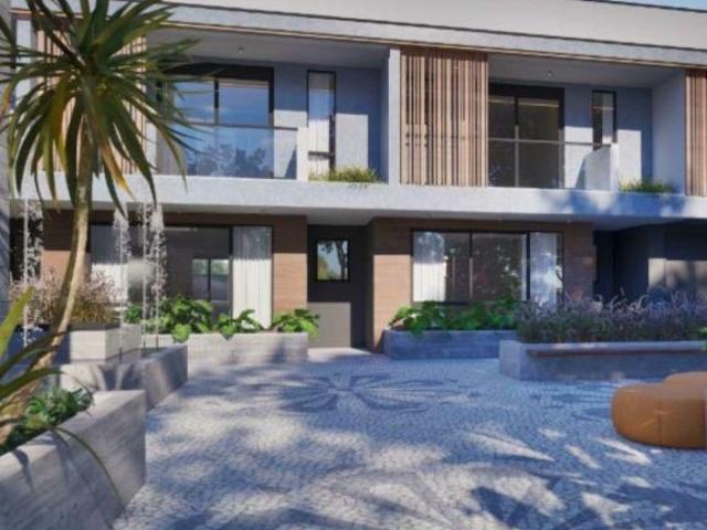 Vendo Casa em Condomínio com 221 m² e 3 quartos à venda em Jardim Social