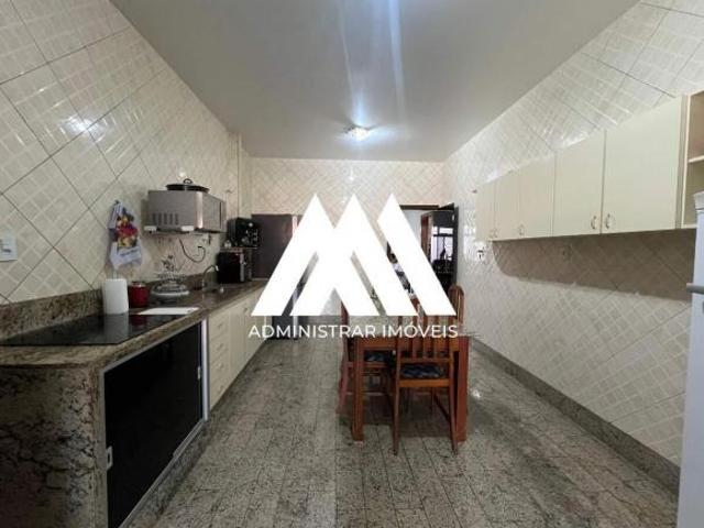 Vendo casa em Itaúna com 02 pavimentos com área gourmet e sauna elétrica em ótima localização