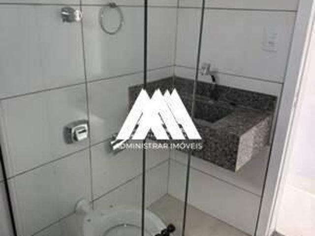 Vendo casa em Itaúna com excelente localização!
