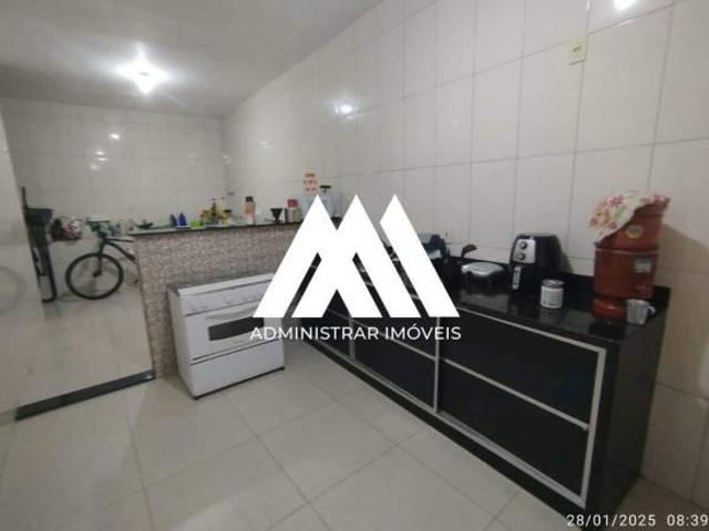 Vendo casa em Itaúna em excelente localização!