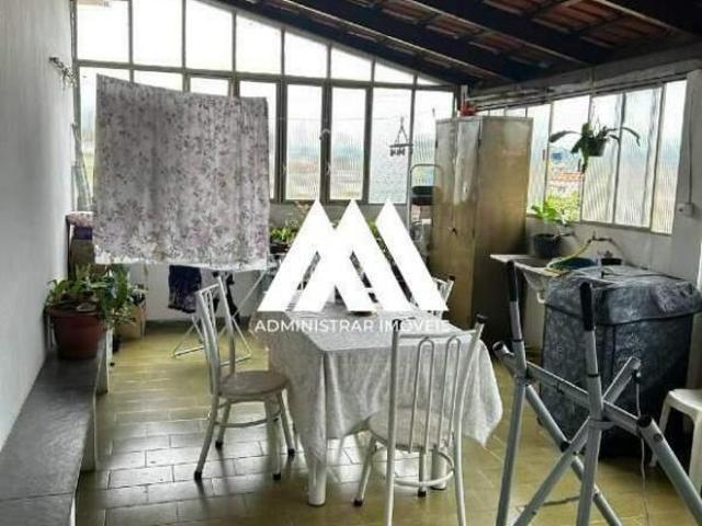 Vendo casa em Itaúna em excelente localização!