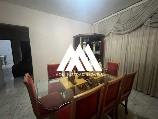 Vendo casa em Itaúna em excelente localização!