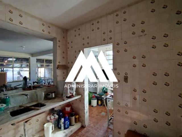 Vendo casa em Itaúna em excelente localização!