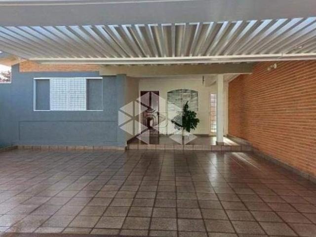 vendo casa Independência, 4 dormitórios, 1 suíte, 3 vagas