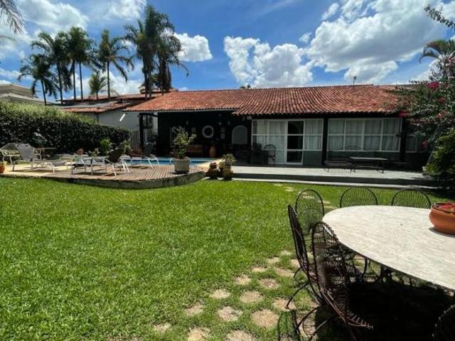 VENDO CASA LAGO NORTE QI 07, CJ 02, LT 22