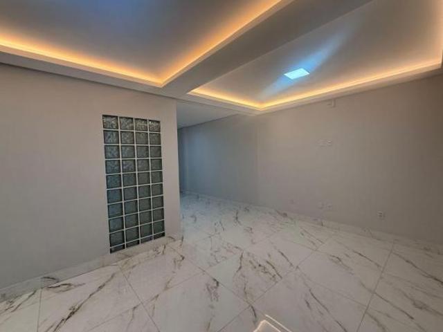 Vendo casa Riacho fundo 2 reformada, nova