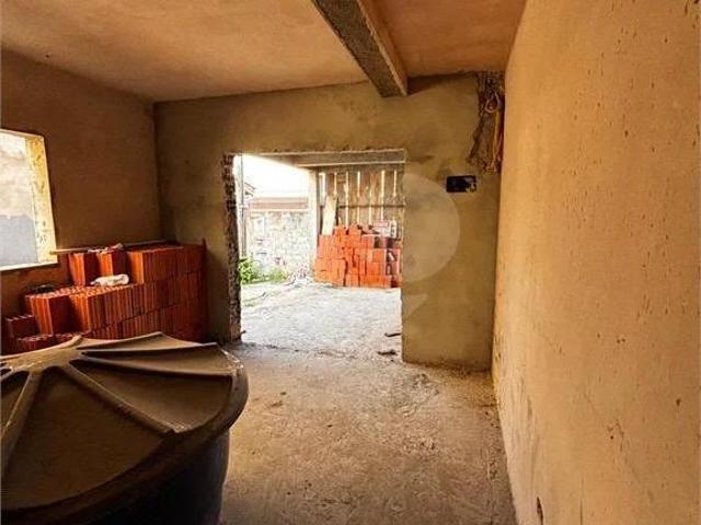 Vendo casa Sobradada no Jardim Serra dos Ipês com três dormitórios em Salto SP