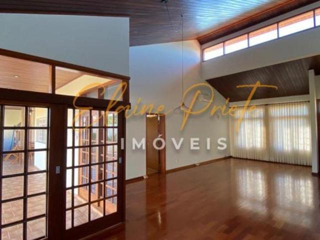 VENDO CASA TÉRREA 04 DORMITÓRIOS 02 SUÍTES – CIDADE JARDIM – PIRASSUNUNGA