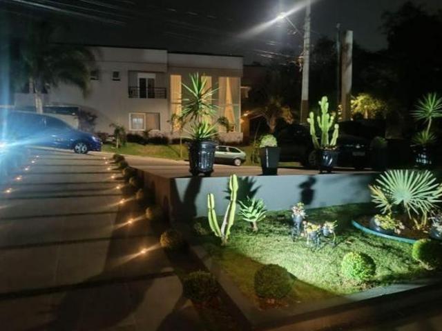Vendo casa térrea com piscina no condomínio São Paulo II
