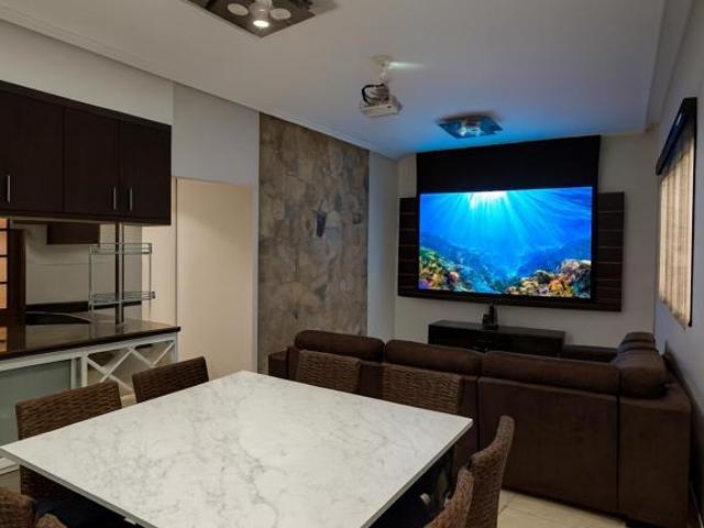 Vendo Casa Térrea Rara V. Mariana 3 Dorms, Varanda Gourmet e Próx. Ibirapuera