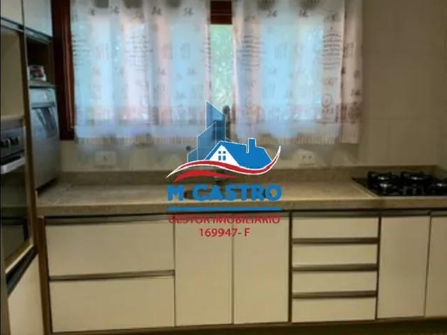 Vendo Casa 02 dormts 03 vagas Pq Fernanda