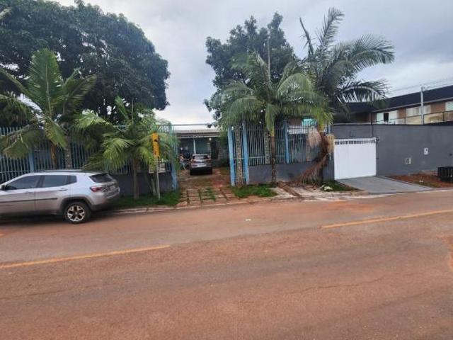 VENDO CASA 03 QUARTOS 01 SUÍTE NA LAJE! ACEITO IMÓVEL CANDANGOLÂNDIA E GUARA!