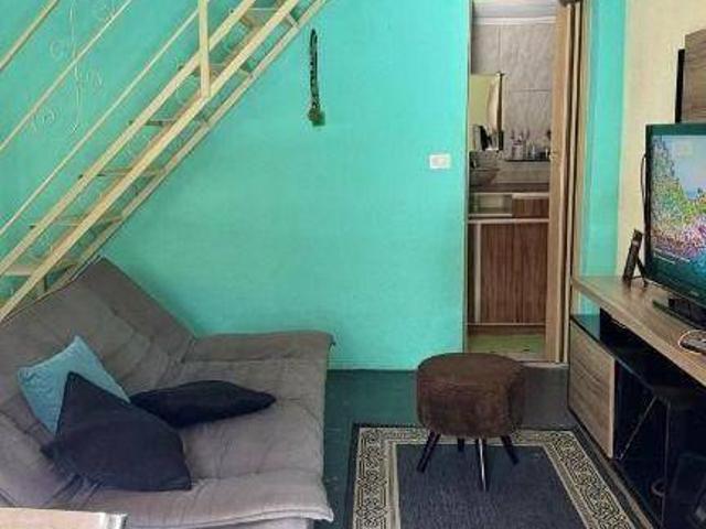 Vendo casa 2 dormitórios, com edícula nos fundos, aceito permuta por apartamento até 200. 000