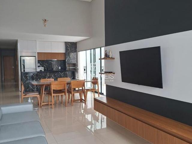 Vendo, Casa 3Q 1 suíte, 121 m² de área construída, 180 m² terreno, Faiçalville, Armários, Aceita Fin