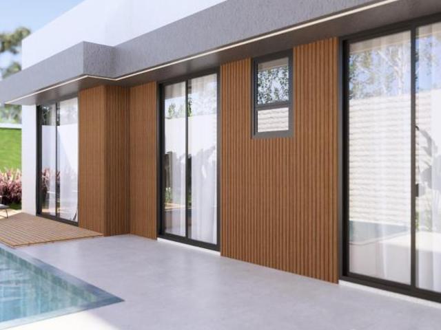Vendo Casas Exclusivas com Piscina e 4 Vagas no Campo Comprido