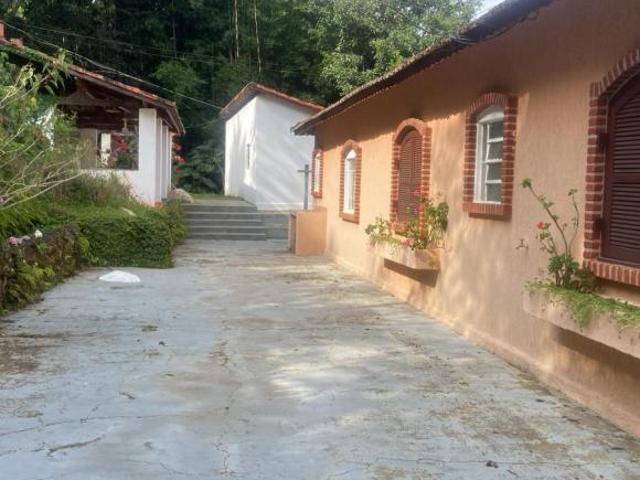VENDO CHÁCARA EM EXTREMA MG COM ESCRITURA PROXIMO CACHOEIRA DO SALTO