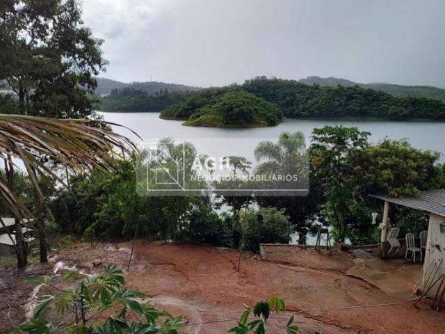 Vendo Chácara em Santa Branca pé na água 2 DORMITÓRIOS UM PARAÍSO